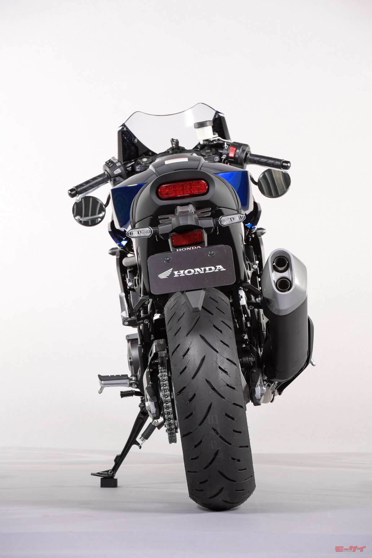 ホンダ ホーク11「1100cc並列2気筒のカフェレーサー」モーターサイクルショーで世界初公開 | モーサイ