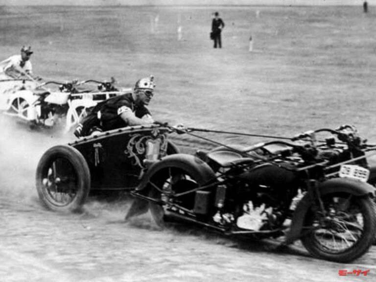 マッドマックスかベン・ハーか!? バイクで戦車を引く「モーターサイクルチャリオットレース」の世紀末感が半端ない | モーサイ ...