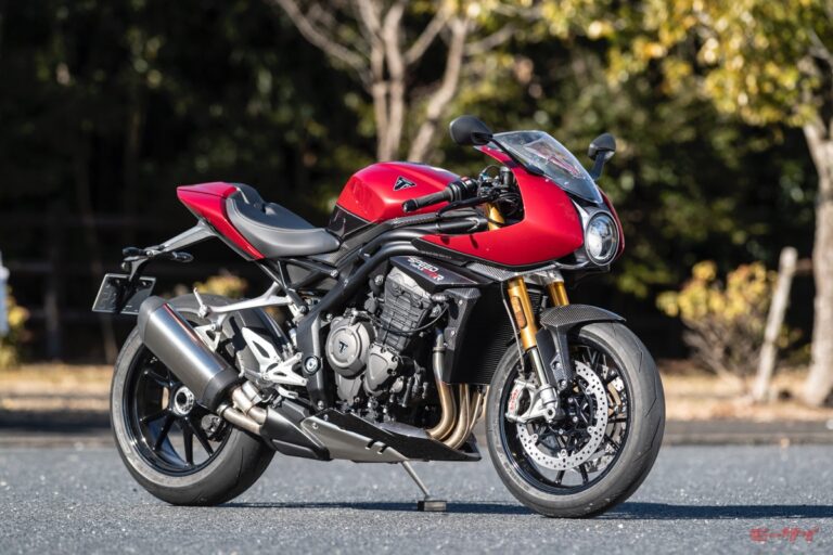 【画像ギャラリー】新車入手はこれで最後？ 180馬力のカフェレーサー「トライアンフ スピードトリプル1200RR」購入で5万円分のクーポン ...