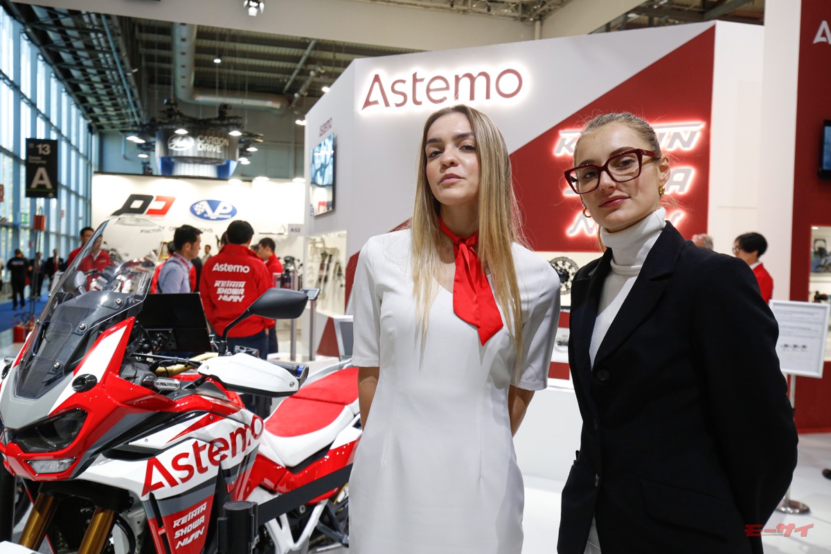 【画像ギャラリー】「足着き解決!?電子制御の車高調サス、車のようなカメラ式運転支援システム」日立Astemoの新技術がバイクを変える！ EICMA 2023レポート | モーサイ