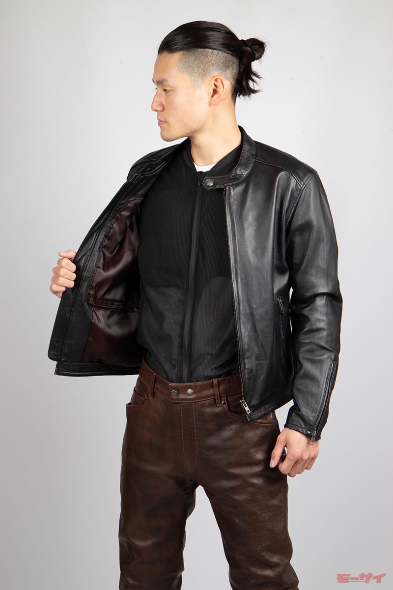 【DEGNER】「CE LEVEL2インナープロテクター」はライディングスタイルに合わせて使えて安全便利！