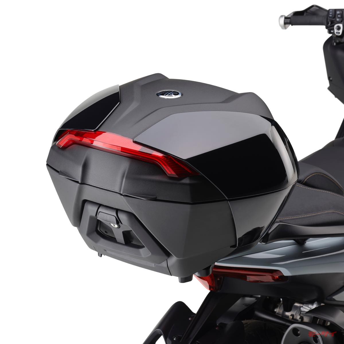 【画像ギャラリー】ヤマハ新型TMAX560シリーズ用新アクセサリー／新容量ユーロトップケースがワイズギアから2月以降に順次発売 | モーサイ