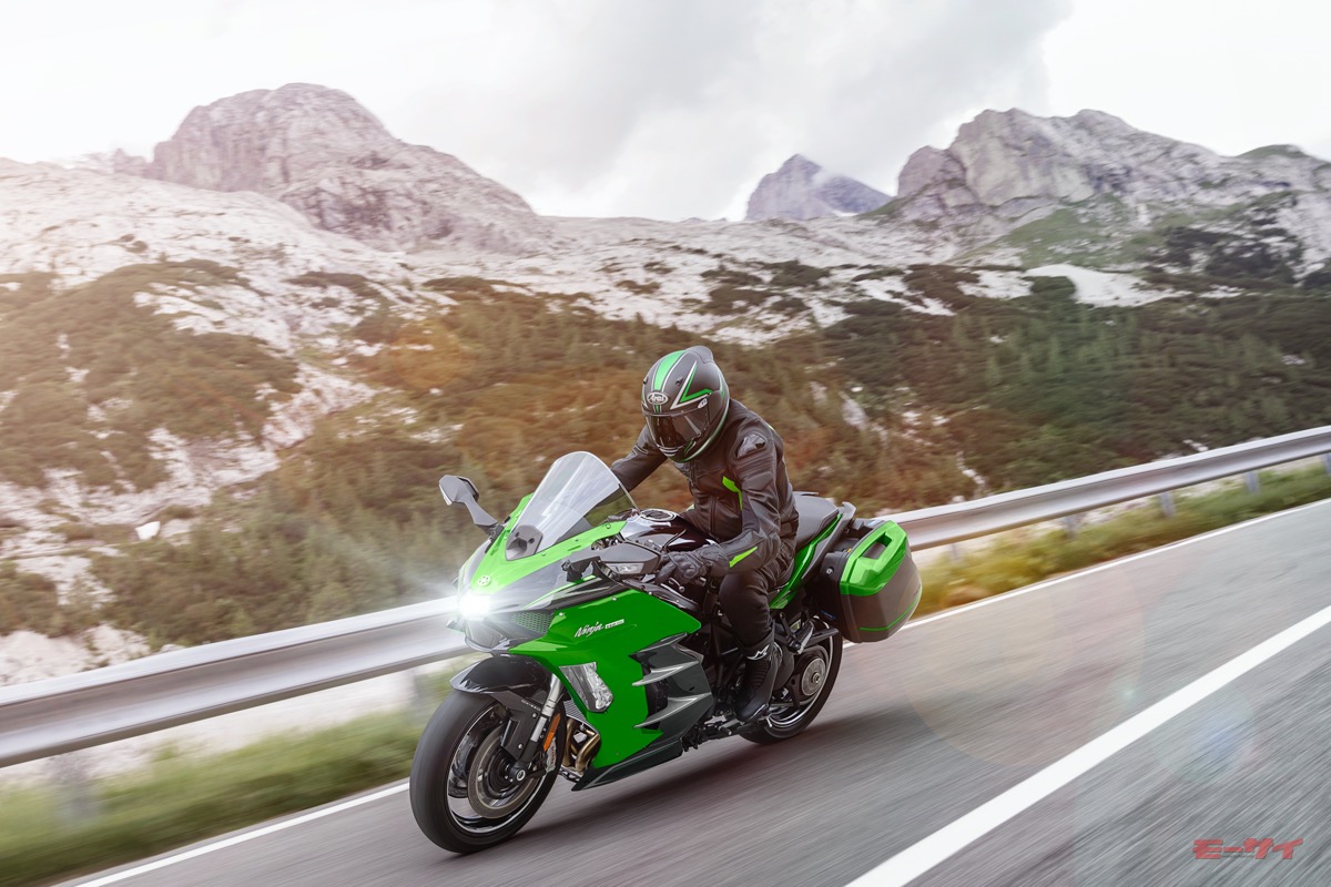 カワサキ【ニンジャH2 SX SE】2025年モデルが312万4000円で3月1日発売、カラー変更＆価格改定 | モーサイ ...