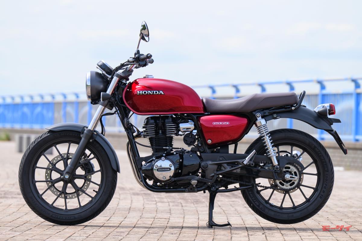 【ホンダGB350新旧比較】初期の2021年型と最新2025年型に違いは有るのか無いのか、どっちなんだーい? | モーサイ ...